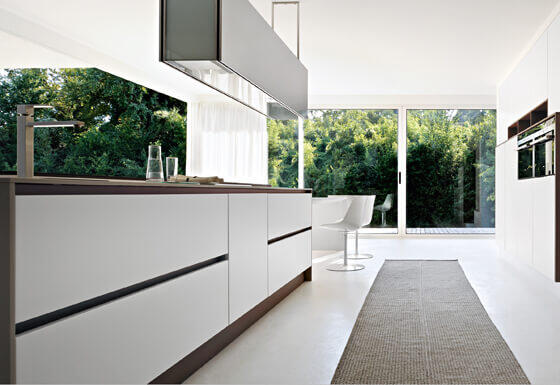 Creating the perfect handleless kitchen